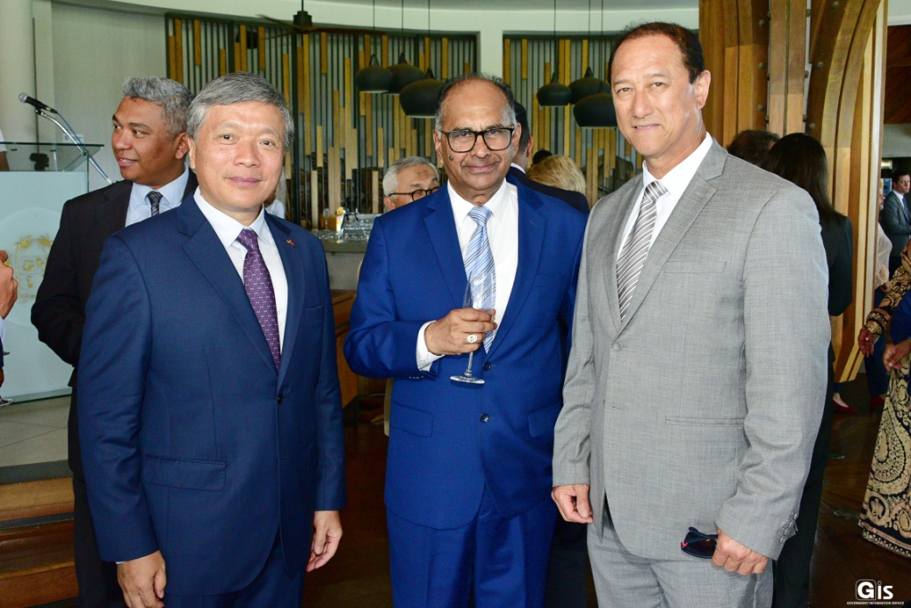 Minister Ganoo highlights the need to sustain growth in the face of ...