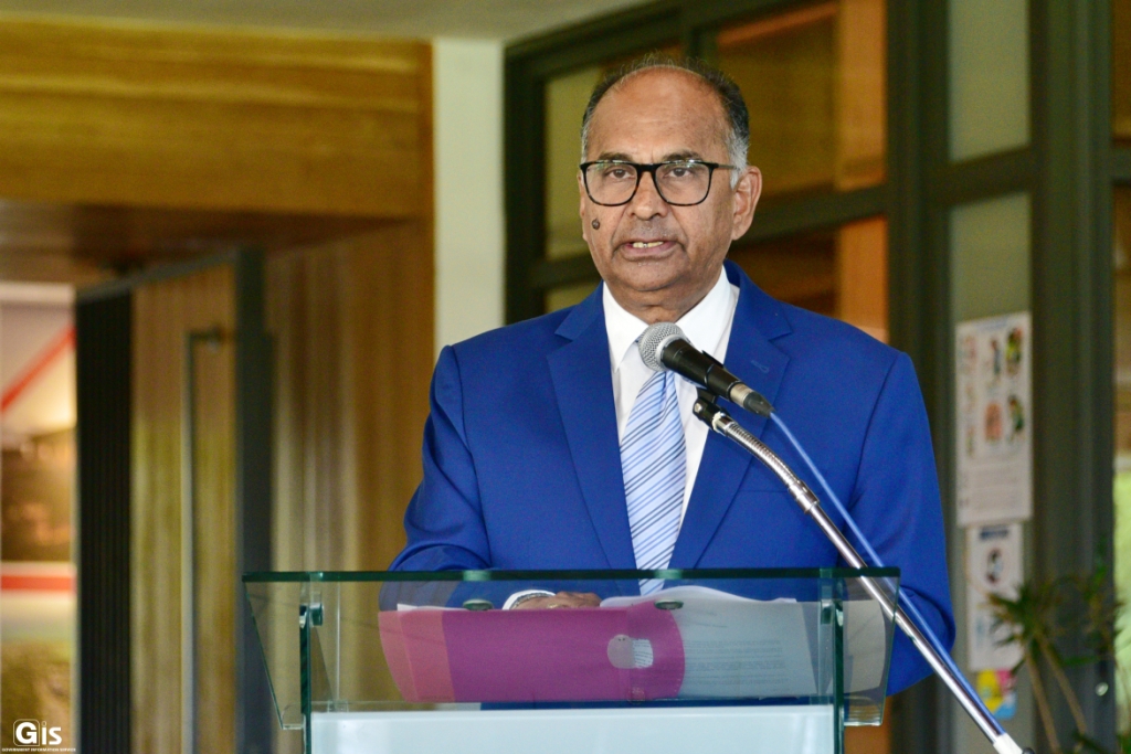 Minister Ganoo highlights the need to sustain growth in the face of ...