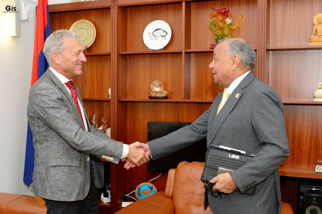 EU Ambassador pays farewell call on Vice-President of the Republic of ...