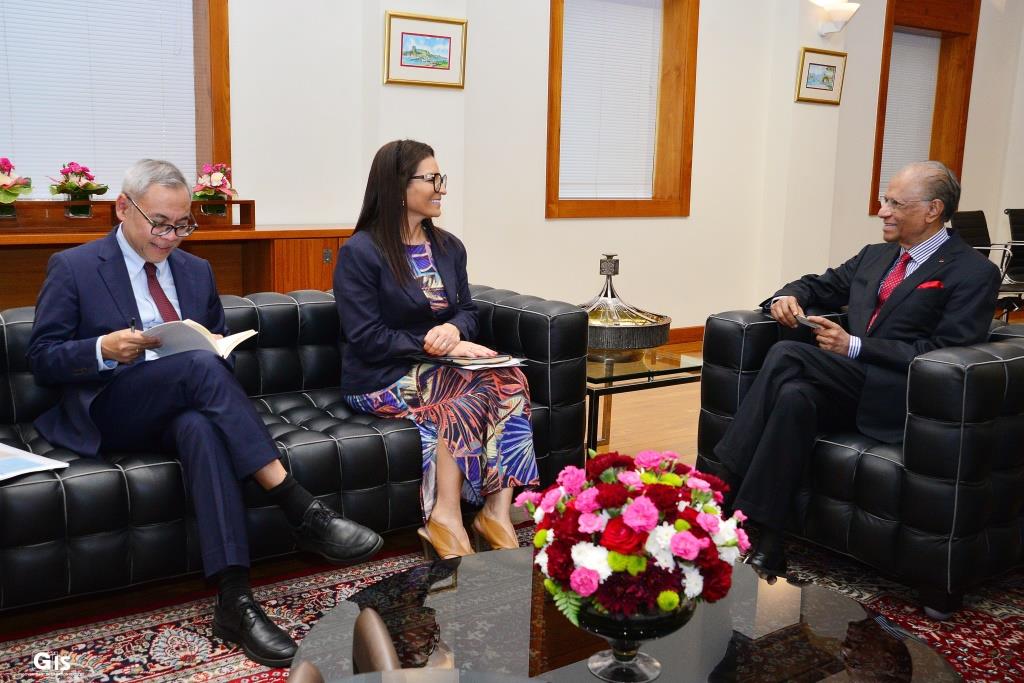 IFC and Mauritius explore opportunities to boost private sector investment