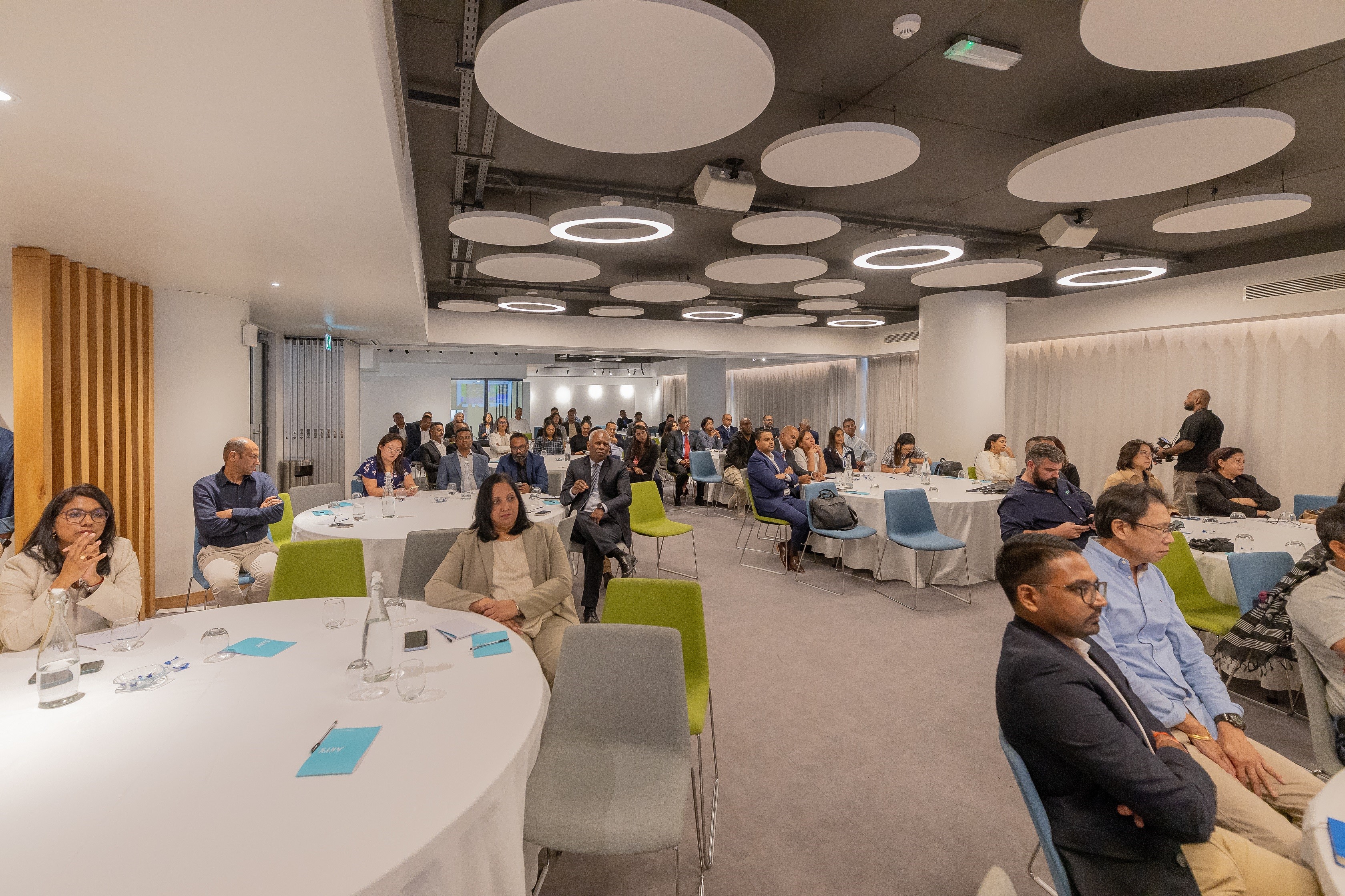 Junior Minister Damry urges greater digital adoption among SMEs