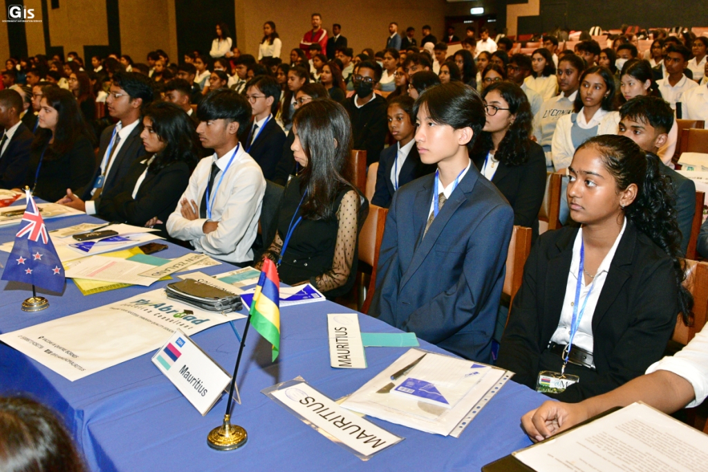 Minister Gobin attends 13th edition of the Mahatma Gandhi Institute ...