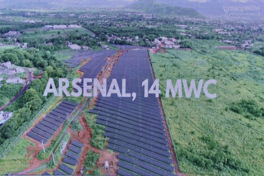 Minister Lesjongard inaugurates solar farm at Arsenal