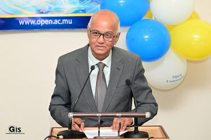 Open University of Mauritius launches Souvenir Magazine to mark its ...
