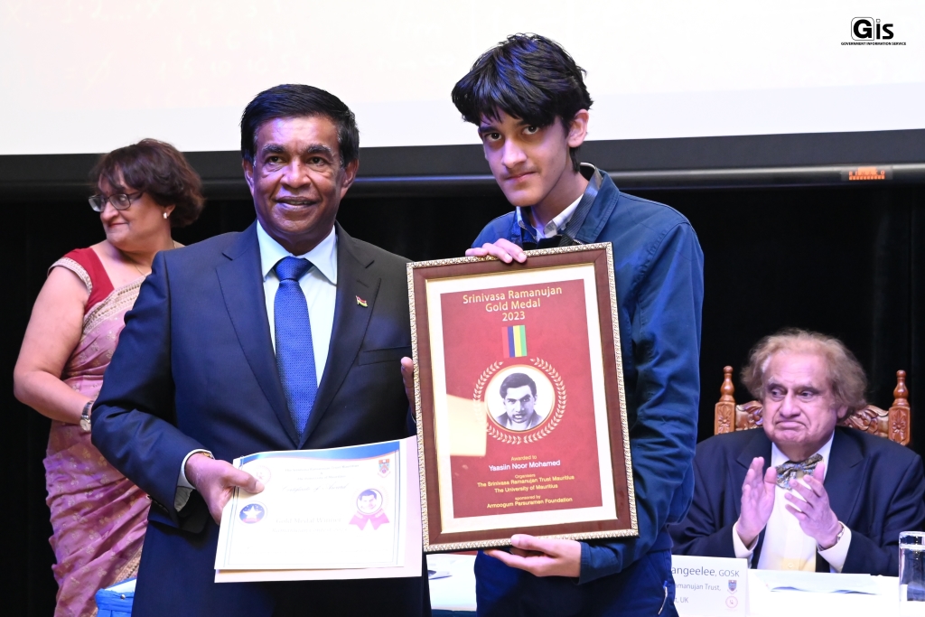 President Roopun graces the Srinivasa Ramanujan Mathematics Contest ...