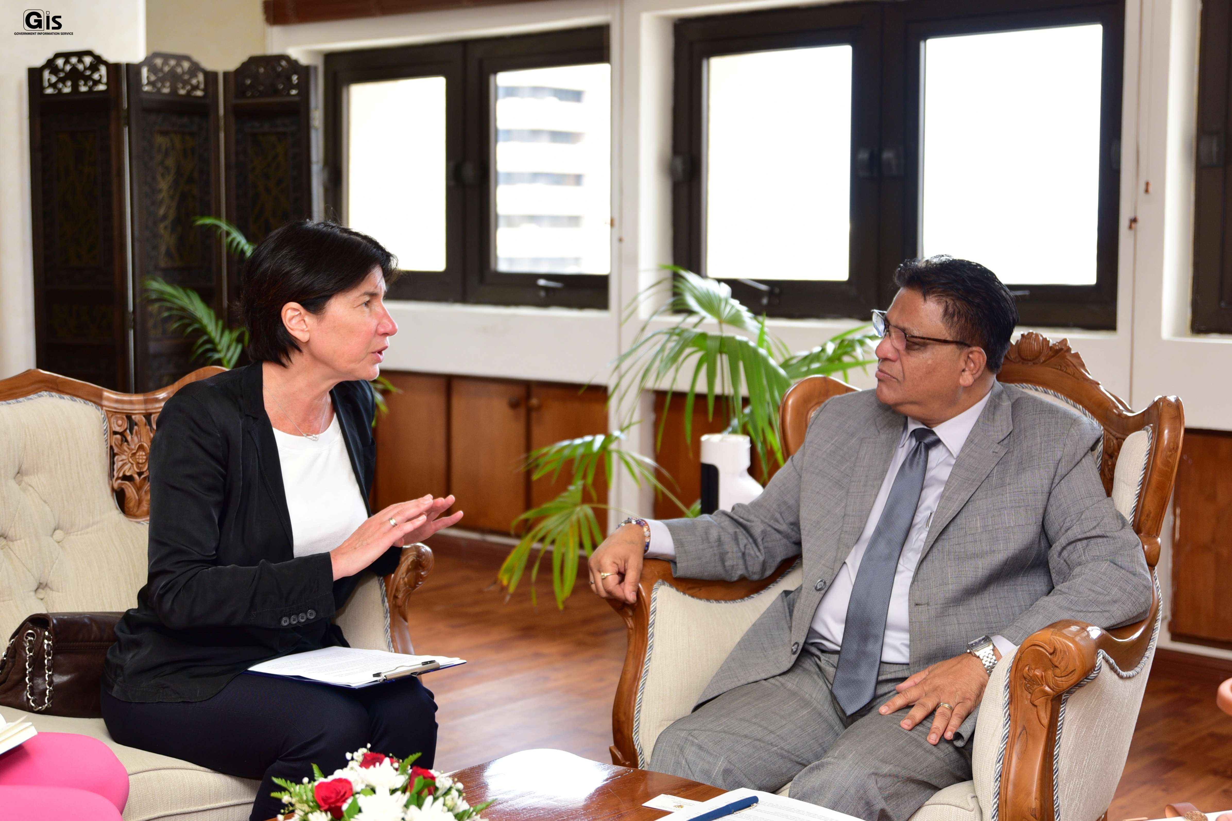 Russian Ambassador to Mauritius meets Minister Gondeea