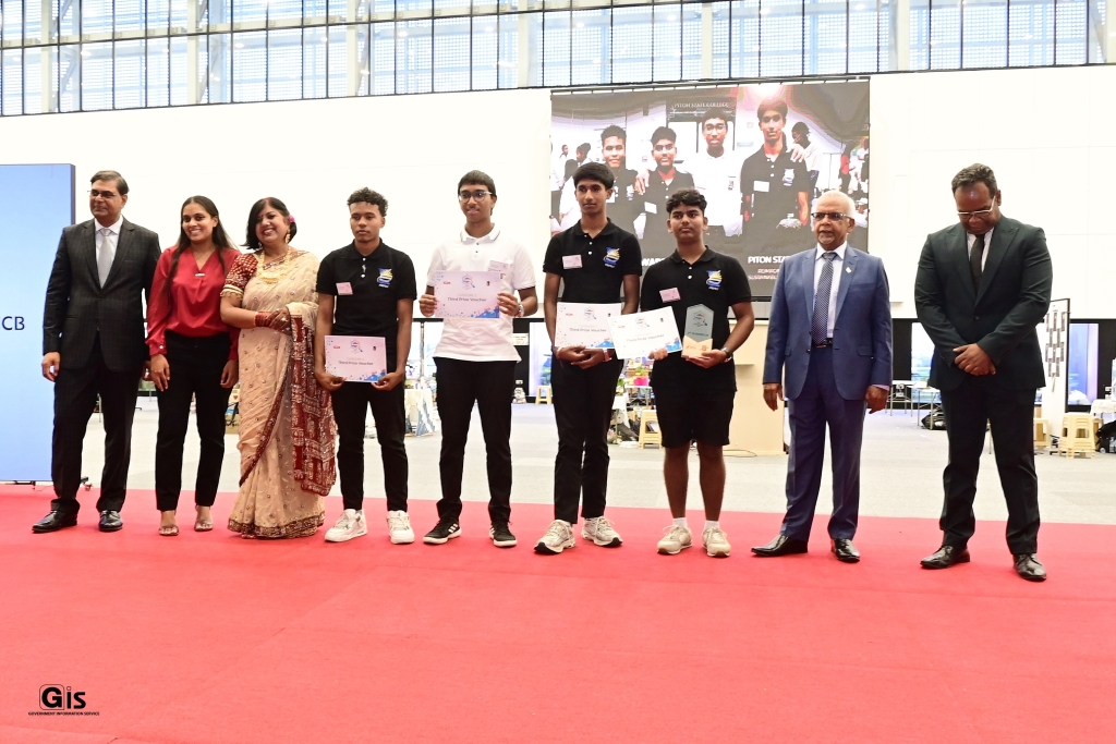 Science Quest 2025 rewards innovative young scientists across Mauritius