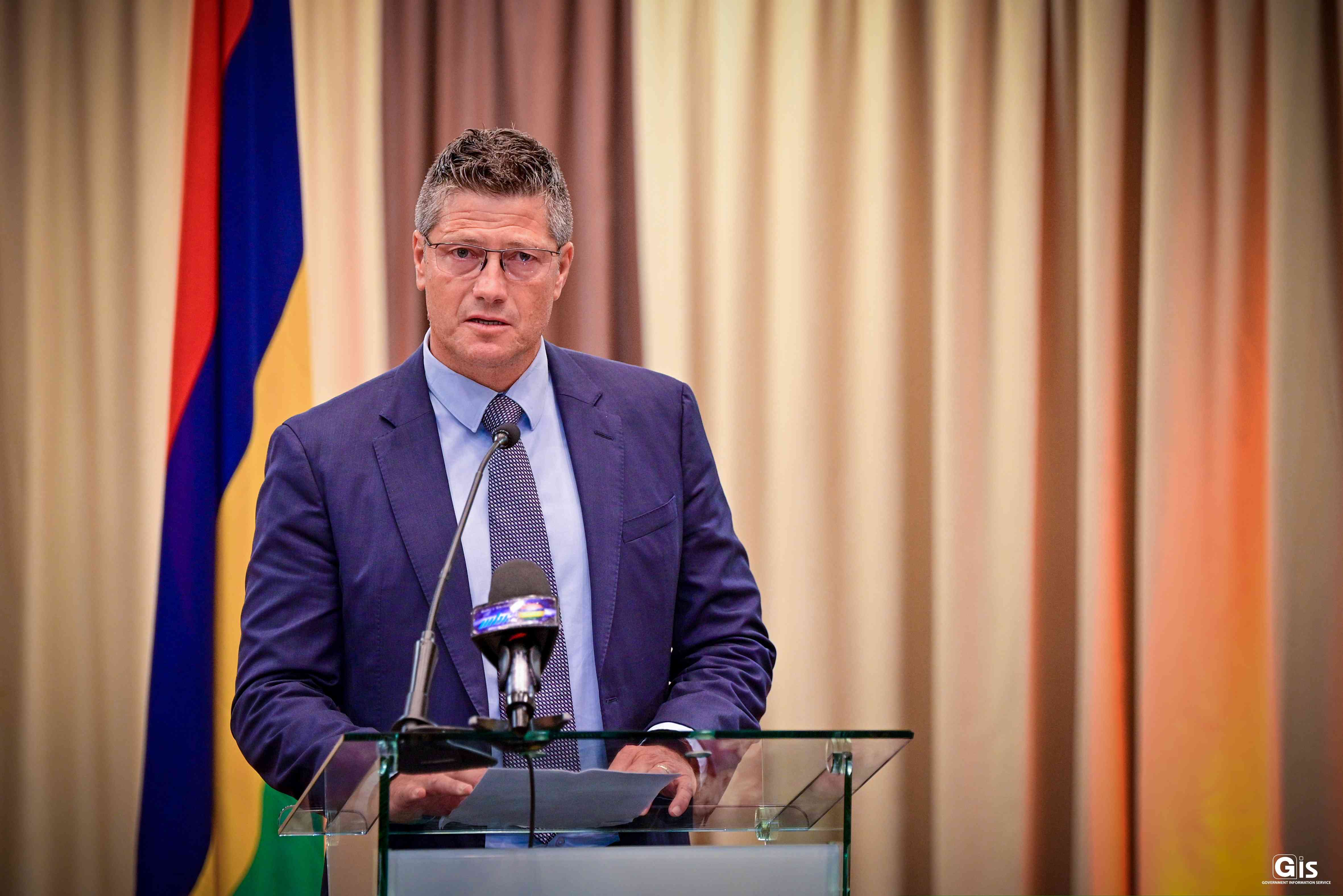 The Mobile ID showcases Government’s commitment to modernise Mauritius ...