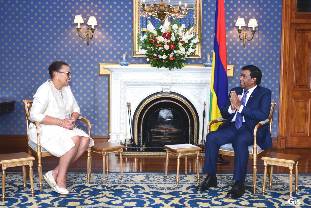 Secretary General of Commonwealth meets President Roopun