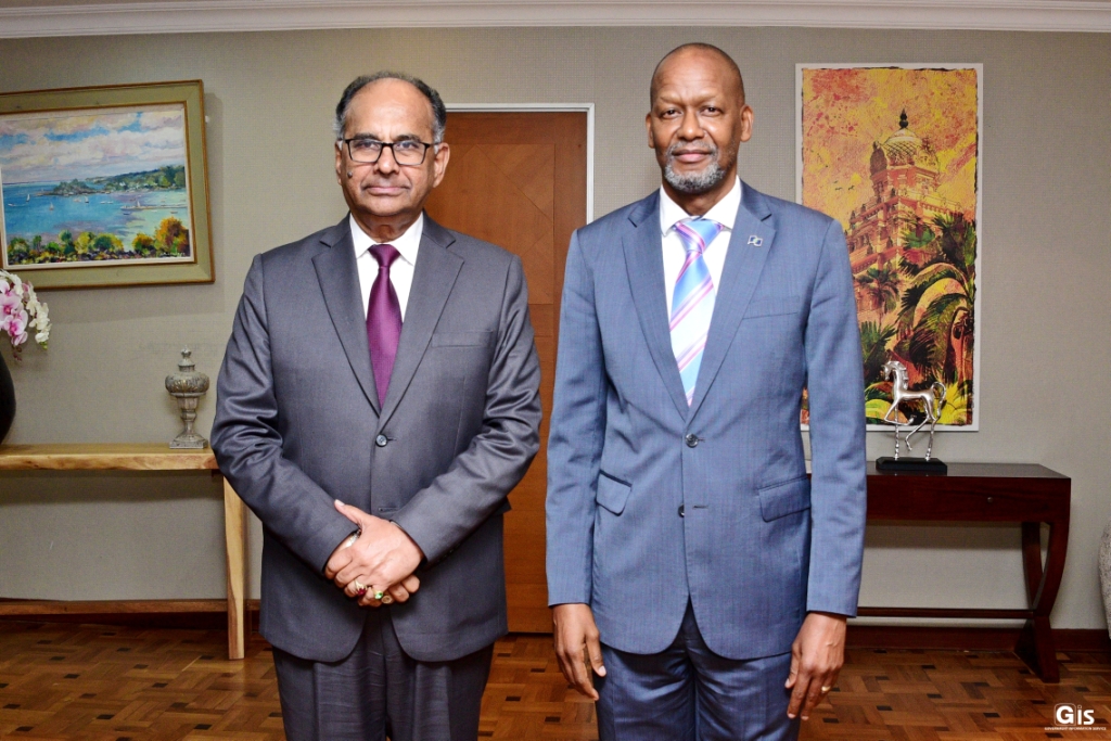 SADC Executive Secretary meets Minister Alan Ganoo